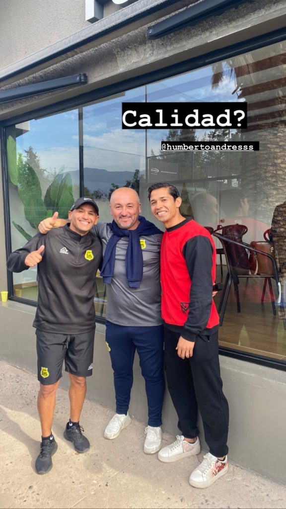 Comparten reencuentro entre Chupete Suazo y Matías Fernández