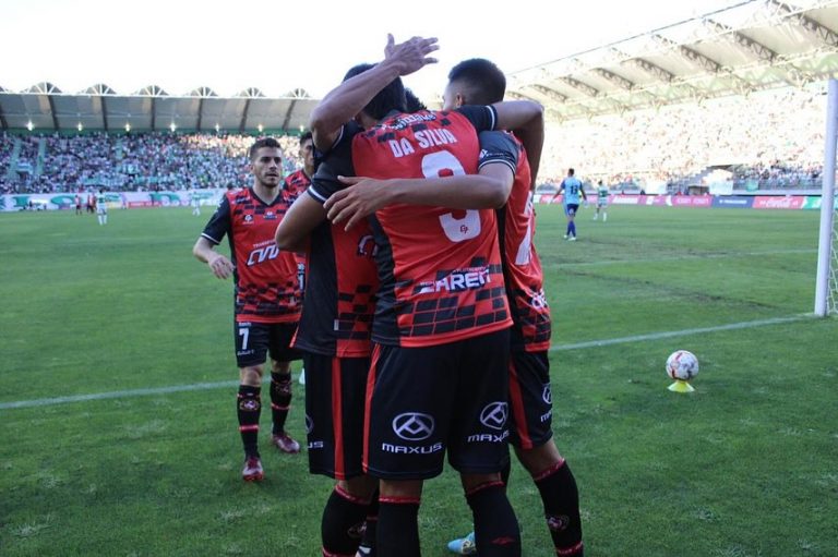 Deportes Limache debutó en Primera B con un triunfo ante Temuco