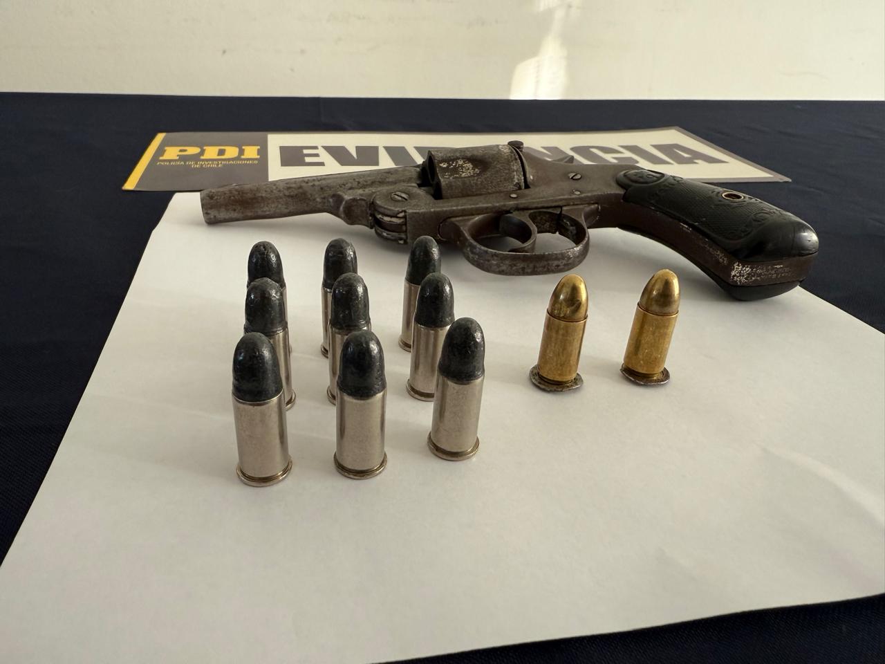 Incautan cocaína, armas y municiones en Villa Alemana