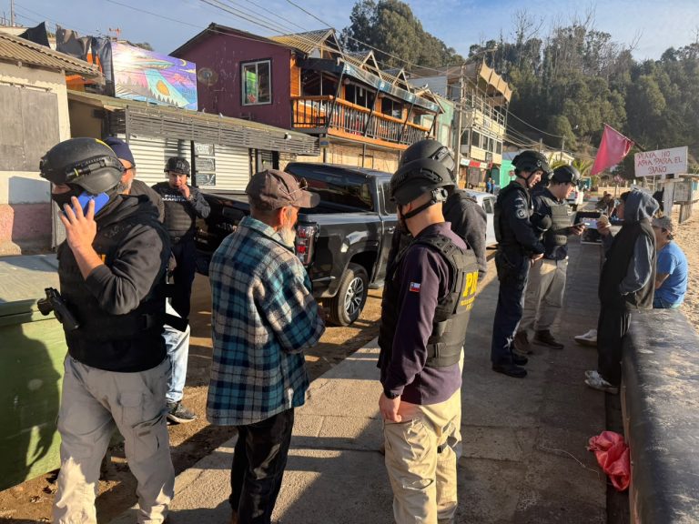 PDI detectó a seis extranjeros irregulares en la costa